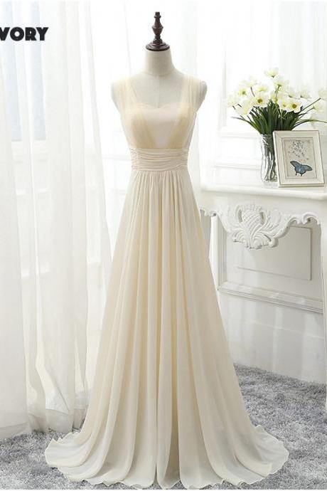 Kate Cass In The Mermaid's Evening Gown, The Bride With Her Long Mother ...